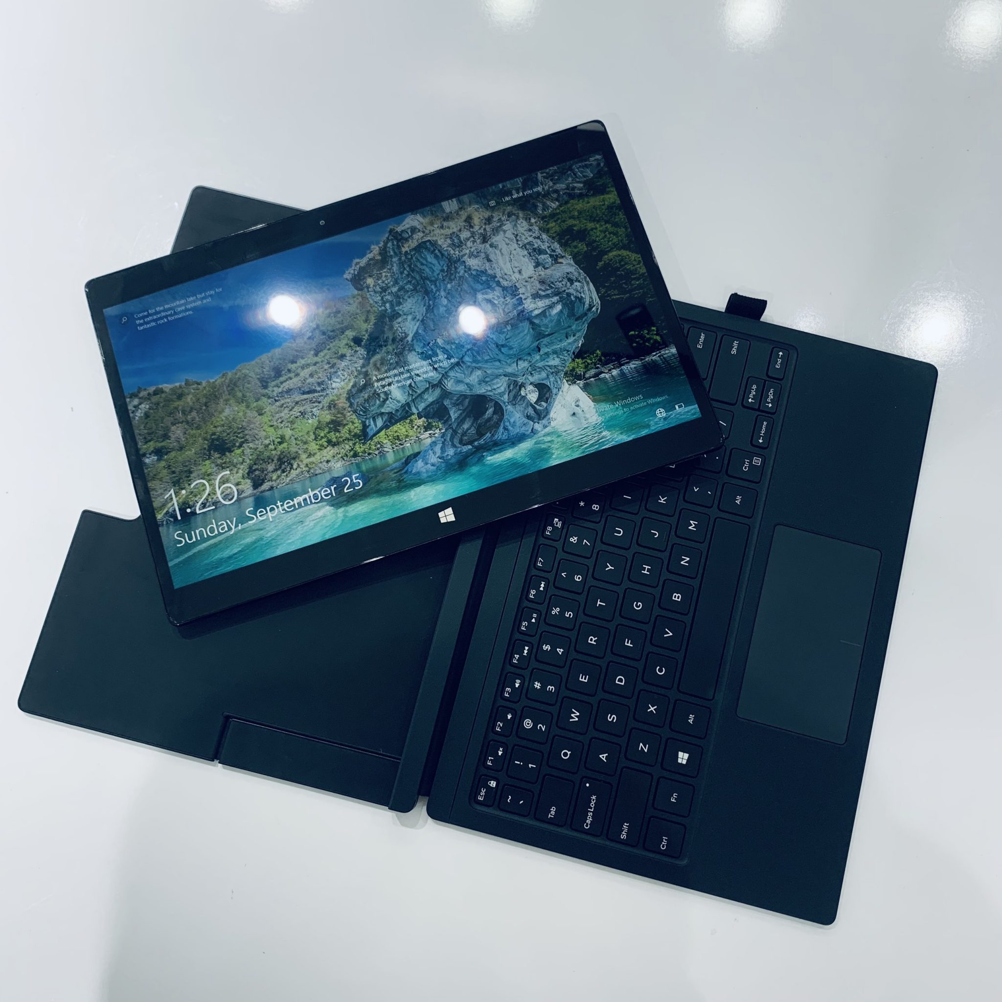 Dell Latitude 7275 12" 2 in 1 - Laptop Lai Máy Tính Bảng